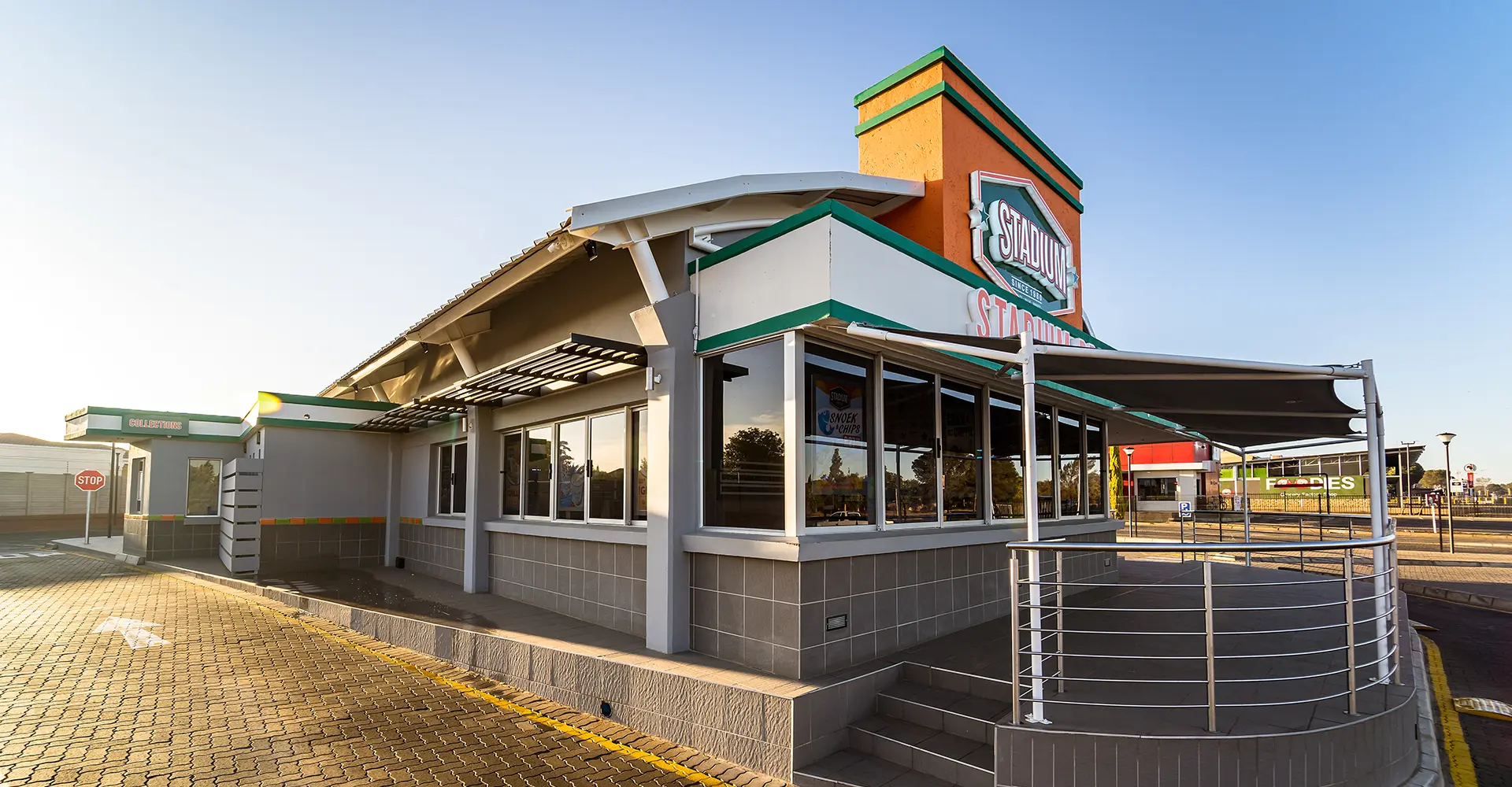 Stadium Fast Foods Drive-thru - Sebedisan Construction